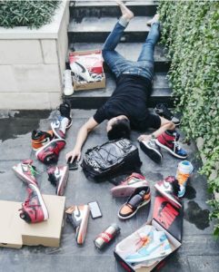 Falling Star Challenge Is Sweeping Over The Internet | Faltu Saala